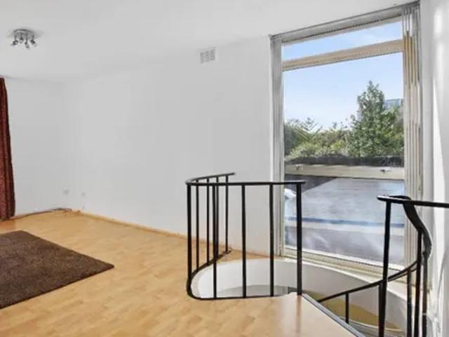 Eton Road, Primrose Hill, London, NW3 4SY, United Kingdom | 2 bed duplex for rent #6536381 | Rentberry