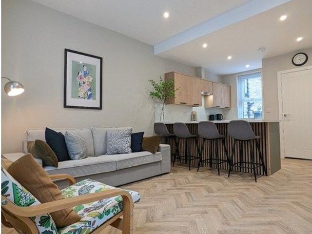 Eton St, Hebden Bridge HX7, Room to rent, £550 pcm | PrimeLocation