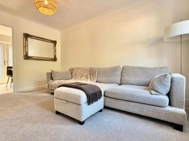 Etonhurst Close, Clyst Heath, Exeter