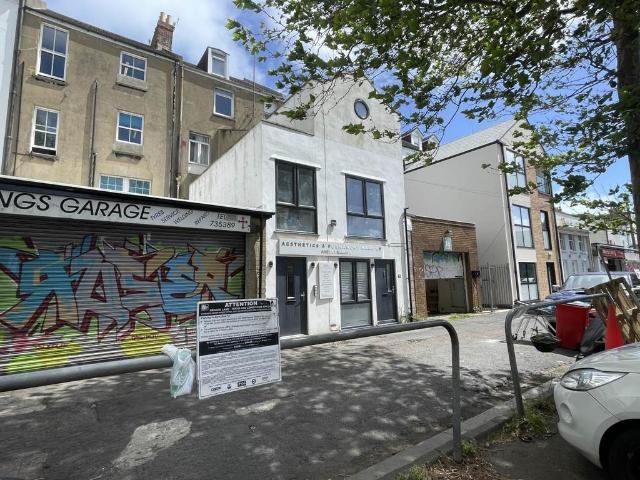 Ethel Street, Hove, East Sussex 1 bed maisonette to rent £1,150 pcm £265 pw