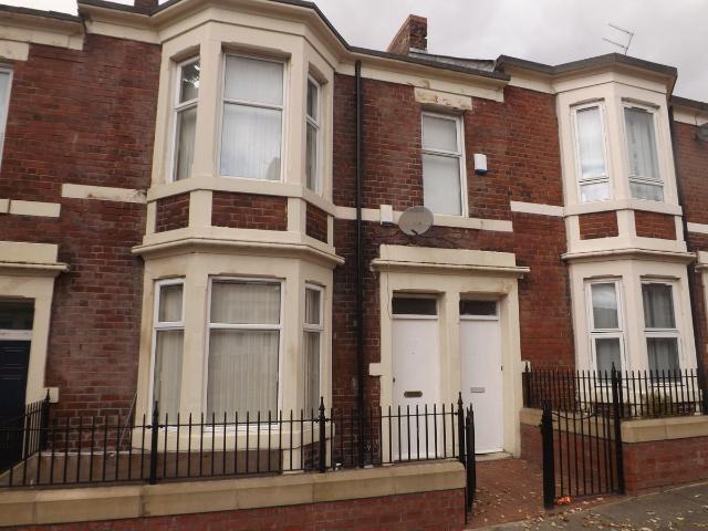 Ethel Street, Newcastle Upon Tyne NE4, 3 bed flat to rent, £900 pcm | PrimeLocation