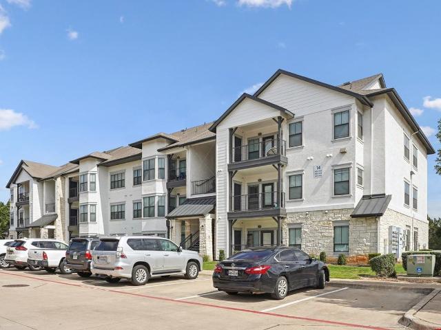 Ethos Apartments 2 Bedroom Apartment for Rent at 8001 S Interstate 35, Austin, TX 78744