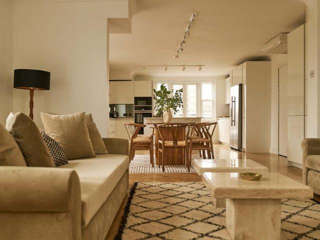 Europa House 3 bed penthouse to rent £16,228 pcm £3,745 pw