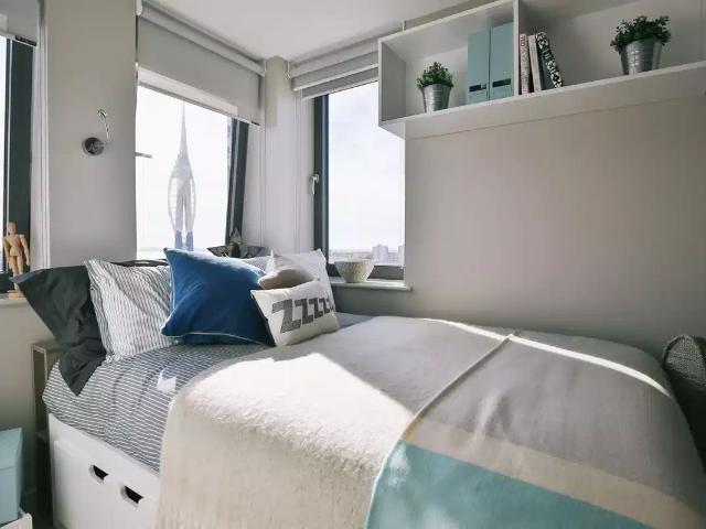 Europa House, Portsmouth | Amber