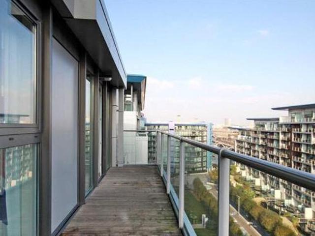 Eustace Building, Queenstown Road, 2 Bedroom Apartment