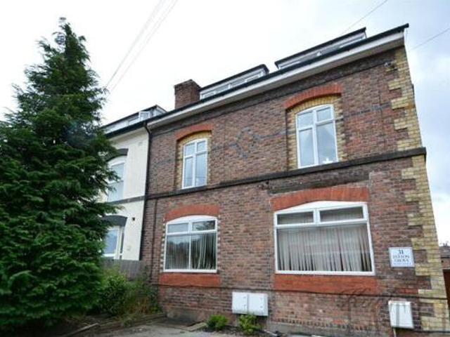 Euston Grove, Prenton, 2 Bedroom Flat