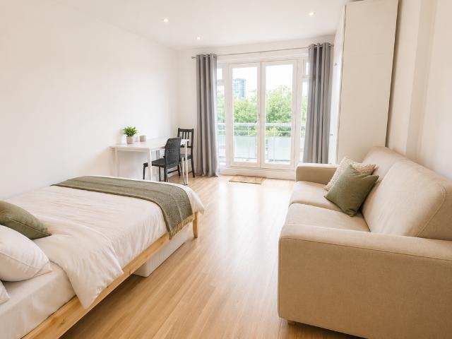 Euston, London NW1 3 bed flat to rent £3,700 pcm £854 pw