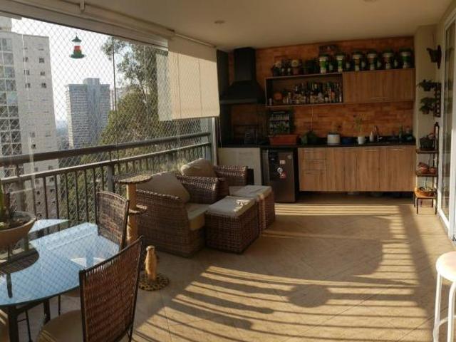 EVOLVE MORUMBI. NOVO, RUA NOBRE, VARANDA GOURMET ENORME! IMPERDIVEL!