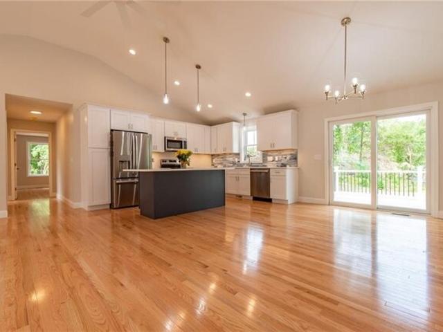 Eva Ln, Cranston, Home For Sale
