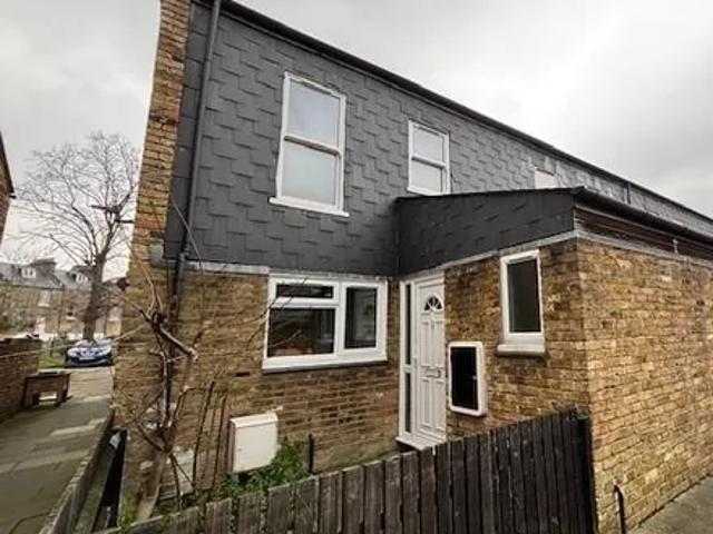 Evandale Road, Myatt's Fields, London, SW9 6SX, United Kingdom | 4 bed house for rent #140800331 | Rentberry