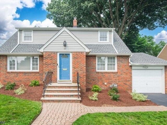 Evans Rd, Bloomfield, Home For Sale