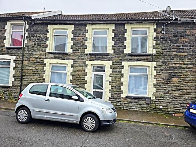 Evans Square, Pontypridd CF37, 3 bed terraced house to rent, £1,050 pcm | PrimeLocation