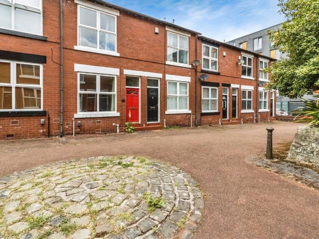 Evans Street, Salford M3, 2 bed terraced house to rent, £1,200 pcm | PrimeLocation