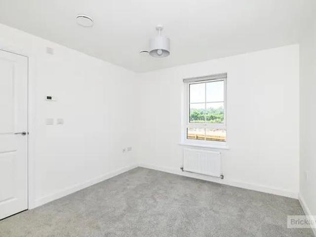 Evelina Way, Property for rent