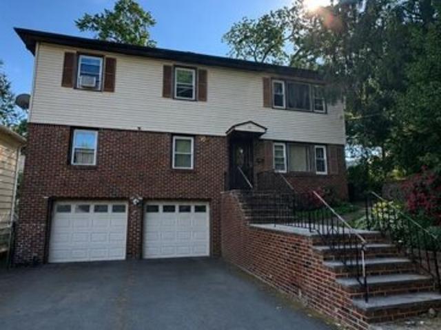 Evelyn Ct, Maplewood, Home For Sale