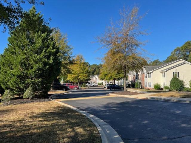 Evelyn Glenn Affordable Apartments 3 Bedroom Apartment for Rent at 501 Austins Ridge Cir, Southern Pines, NC 28387