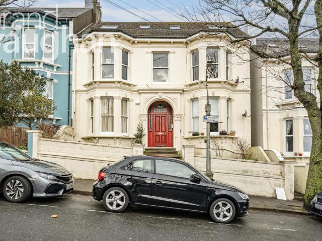 Evelyn Terrace, Brighton, BN2 1 bed flat to rent £1,150 pcm £265 pw