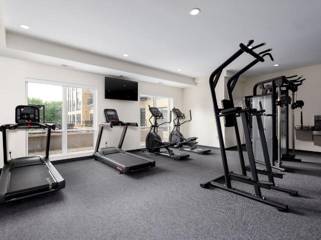 Ever 1 Bedroom Apartment for Rent at 6701 W 78th St, Edina, MN 55439 Edina