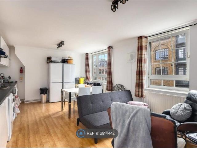 Everard House, London E1, 4 bed flat to rent, £3,600 pcm | PrimeLocation
