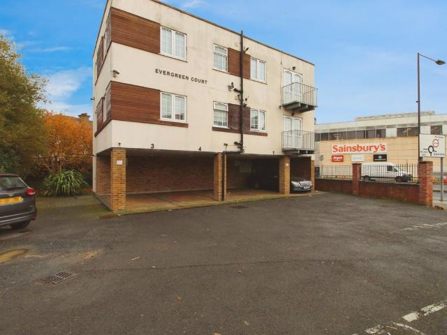 Evergreen Court, Nash Way, Kenton HA3, 1 bed flat to rent, £1,500 pcm | PrimeLocation