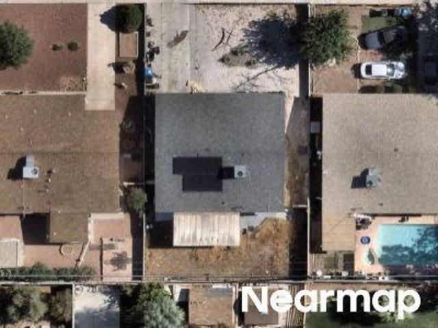 Evergreen Ave