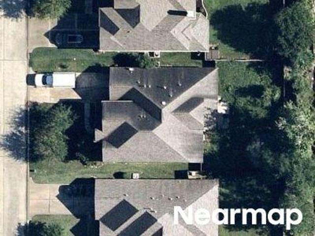 Evergreen Bend Dr