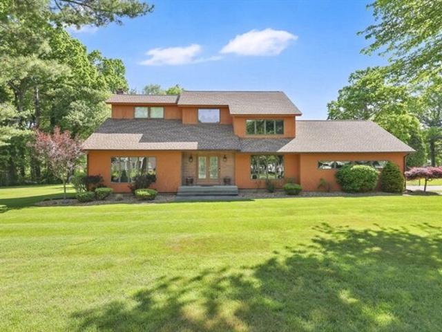 Evergreen Dr, East Longmeadow, Home For Sale