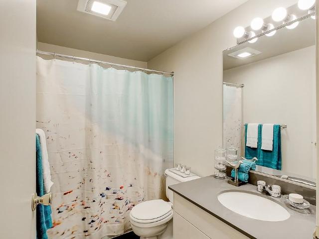 Evergreen Heights 2 Bedroom Apartment for Rent at 12233 Ne 131st Way, Kirkland, WA 98034 Totem Lake