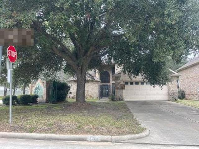 Evergreen Oak Dr