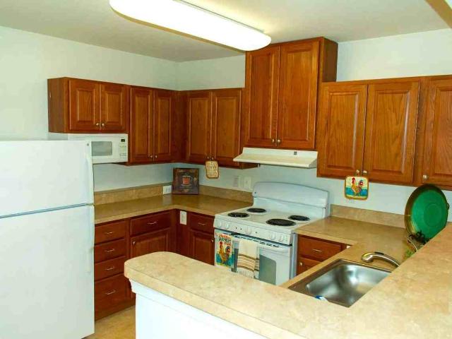 Evergreen Senior 2 Bedroom Apartment for Rent at 1600 Evergreen Way, Essex, MD 21221 Essex