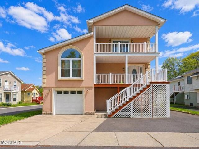 Evergreen Pl, Keansburg, Home For Sale