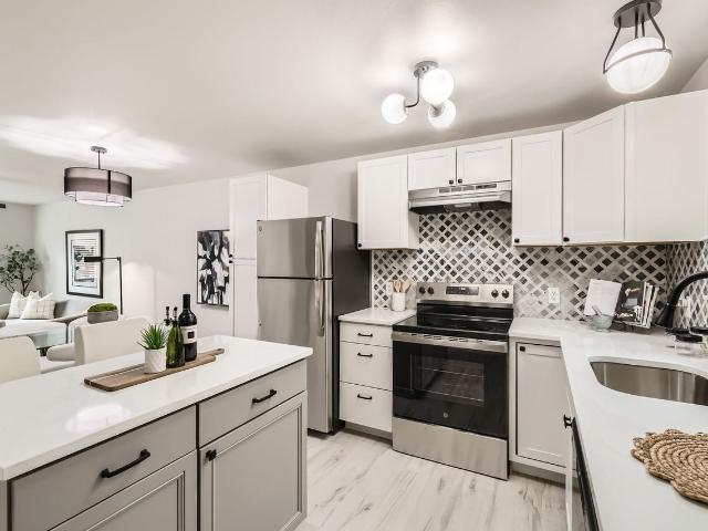 Evergreen Townhomes 2 Bedroom Apartment for Rent at 6707 196th St Sw, Lynnwood, WA 98036