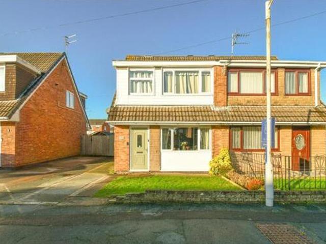 Everest Close, Great Sutton, 3 Bedroom Semi detached