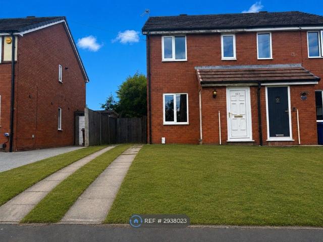 Everest Road, Manchester M46, 2 bed semi detached house to rent, £795 pcm | PrimeLocation