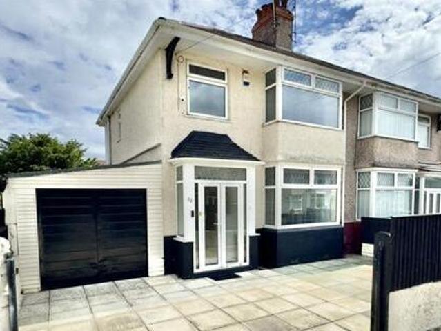 Everest Road, Tranmere, 3 Bedroom Semi detached