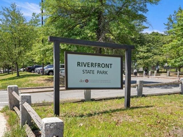 Everett St, Lawrence, Home For Sale