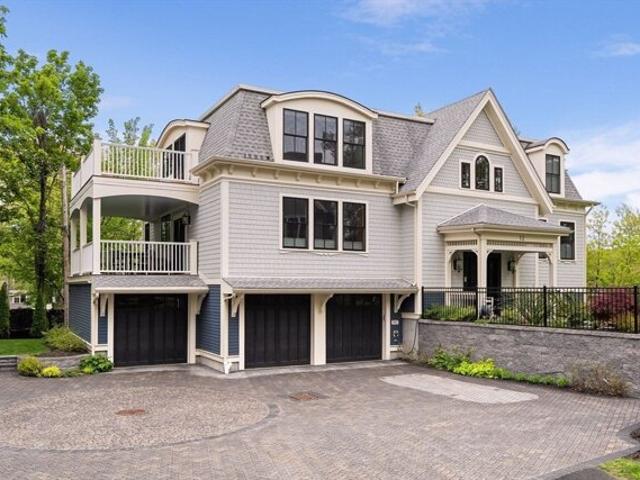 Everett St Unit,boston, Condo For Sale