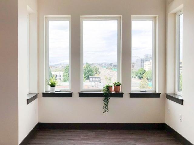 Everett Studio Apartment for Rent at 1616 Nw Everett St, Portland, OR 97209 Northwest District