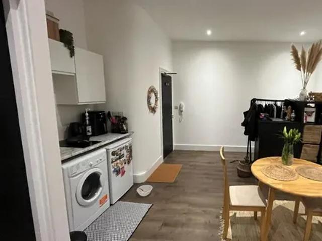 Evering Road, Upper Clapton, London, E5 8AJ, United Kingdom | Studio apartment for rent #140656324 | Rentberry