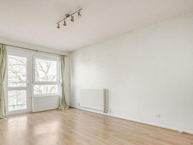 Everington Street, Barons Court, 1 Bedroom Flat