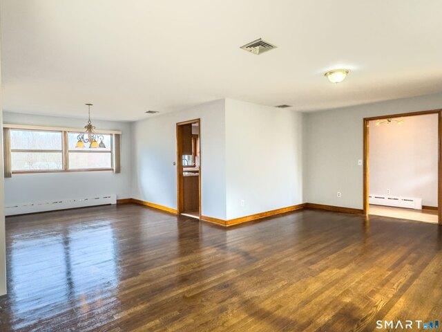 Everitt St, Waterbury, Home For Sale