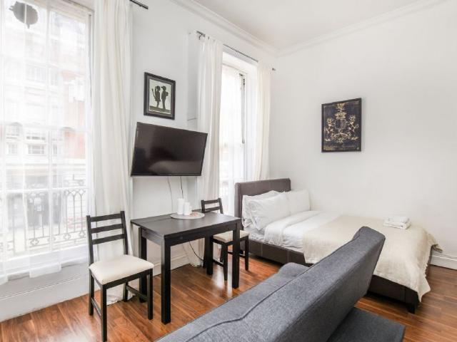 Eversholt St, Camden, London NW1, Studio to rent, £1,550 pcm | PrimeLocation