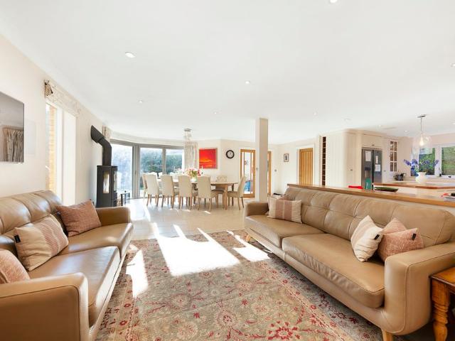 Eversley Park, SW19, London
