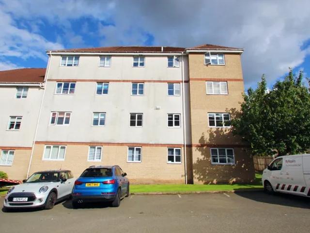 Eversley Street, Tollcross, G32