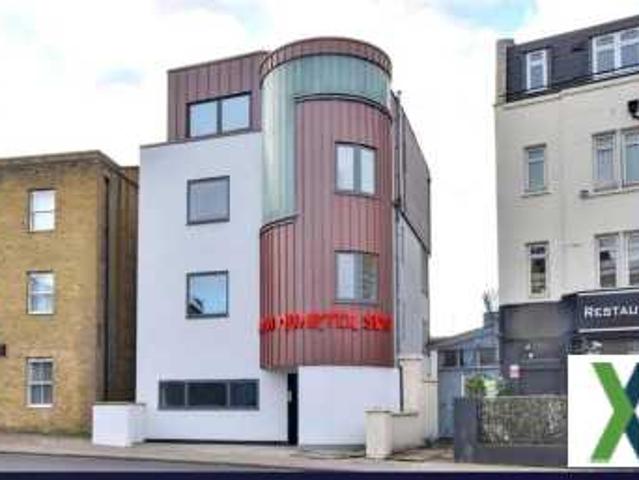 EVERYTHINGS NEW *BE THE FIRST TO *Live in Style: Exceptional 2 bd 2th Greenwich SE10