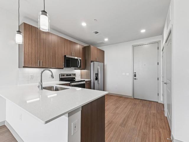 EVIVA Trinity Mills Station 2 Bedroom Apartment for Rent at 1455 Moonrise Ave Apt 1100, Carrollton, TX 75006 Original Town