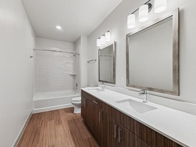 EVIVA Trinity Mills Station 2 Bedroom Apartment for Rent at 1455 Moonrise Ave Apt 1100, Carrollton, TX 75006 Original Town