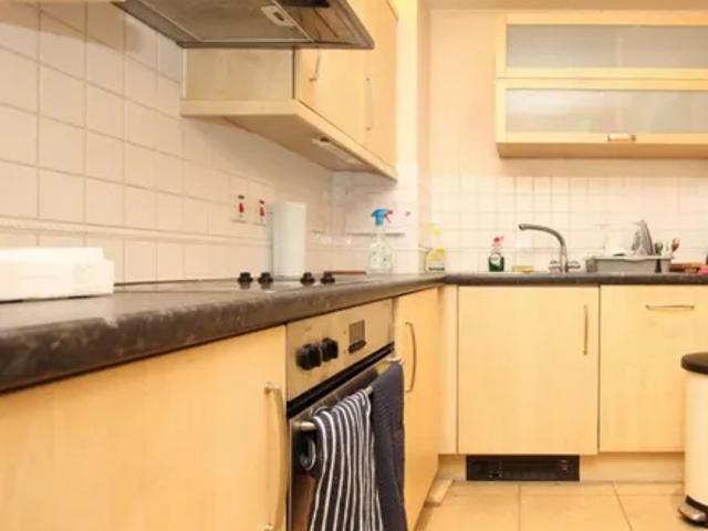 ex Finnish Seamen's Mission, 1 Branch Road, Ratcliffe, London, E14 7JL, United Kingdom | Room for rent #154573728 | Rentberry