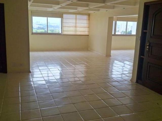 EXC. APTO LOCALIZADO NO CONDOMÍNIO ILHAS DO SUL 0 C/330M²