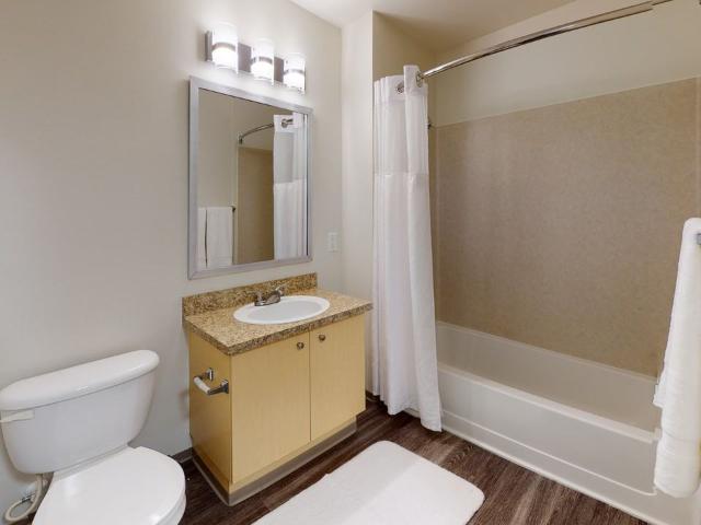 Excalibur Apartment Homes Studio Apartment for Rent at 123 112th Ave Ne, Bellevue, WA 98004 Downtown Bellevue